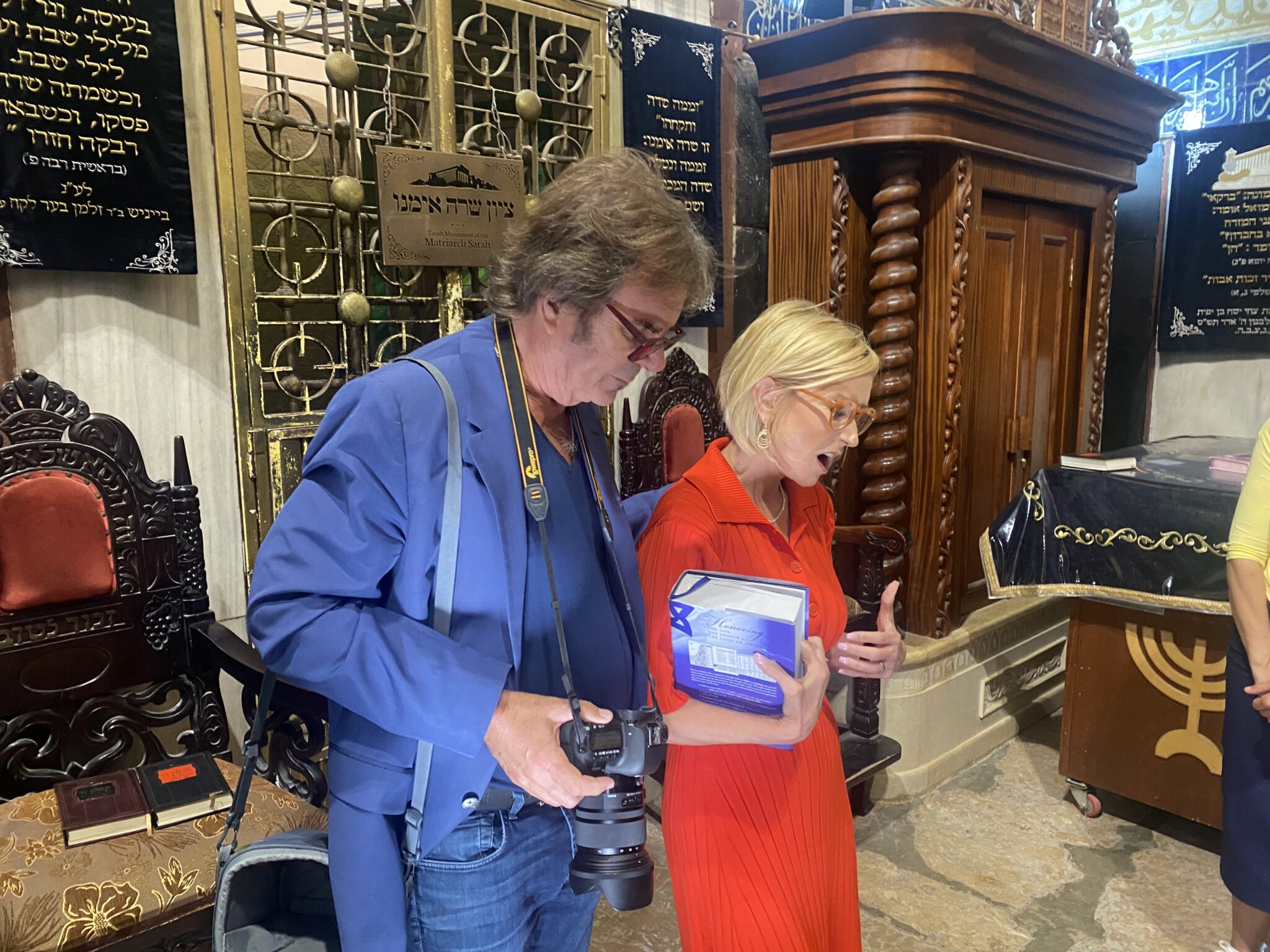 Trump Appoints Staunch Pro-Israel Pastor Paula White to Lead New White ...