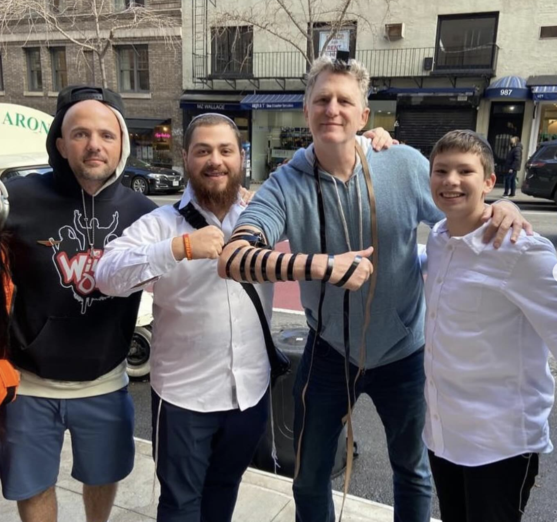 Wrapping the World: Tefillin Revival Unites Jewish Community ...