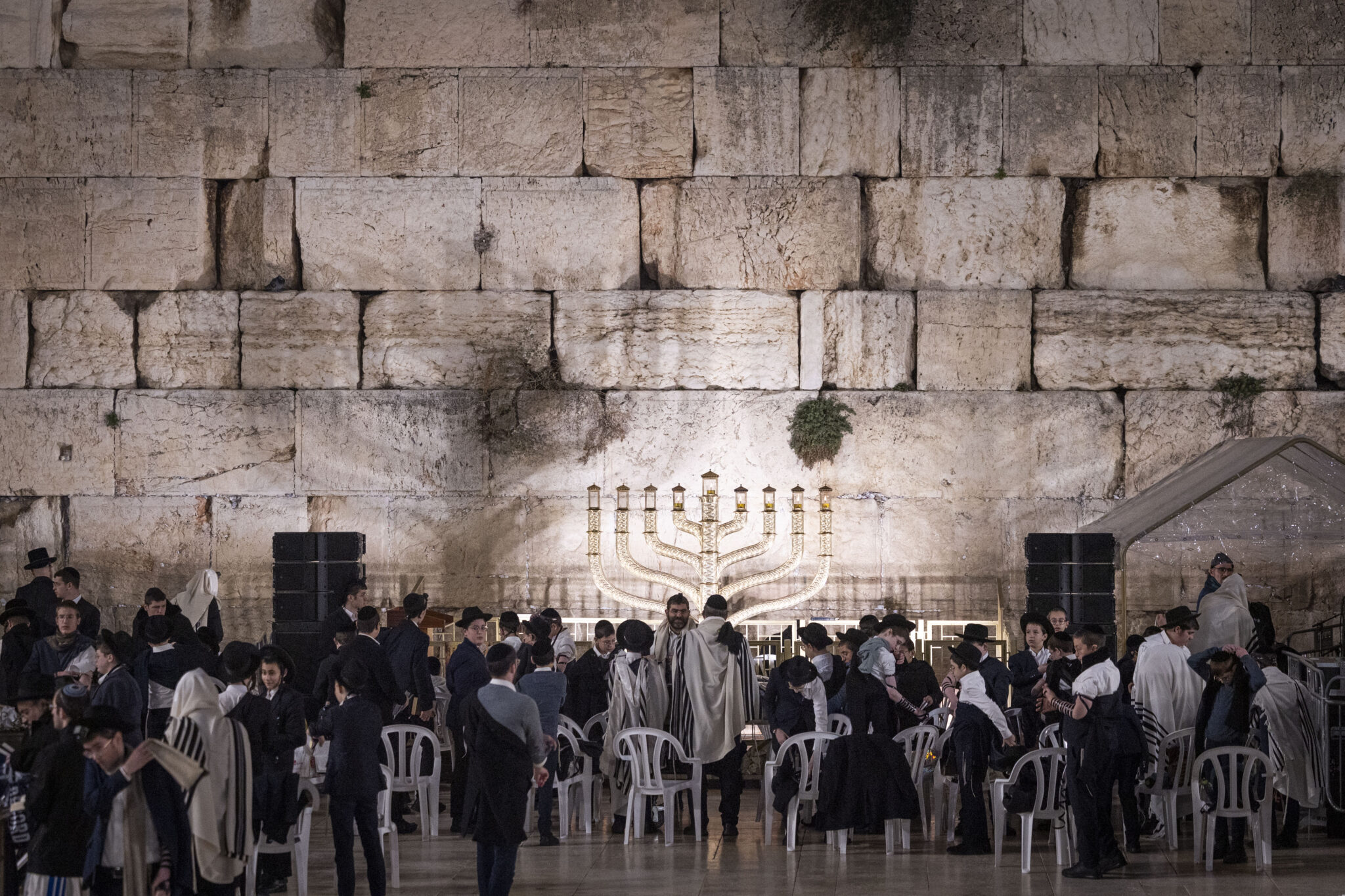 Chanukah in wartime: Eight miracles that changed Israel’s fate ...