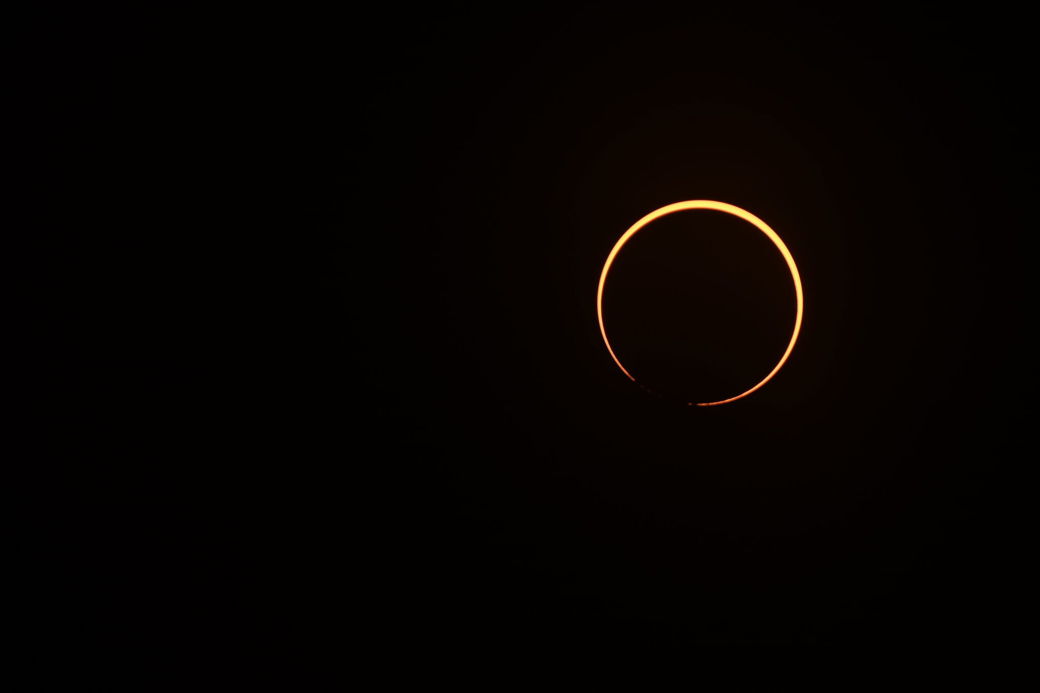 Blood moon, planetary parade, and solar eclipse converge on Purim. Is ...