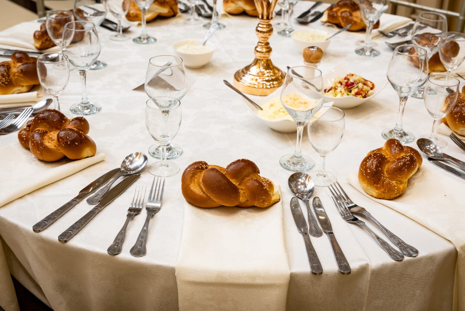 Nashville’s historic synagogue welcomes Jews and Christians for ...