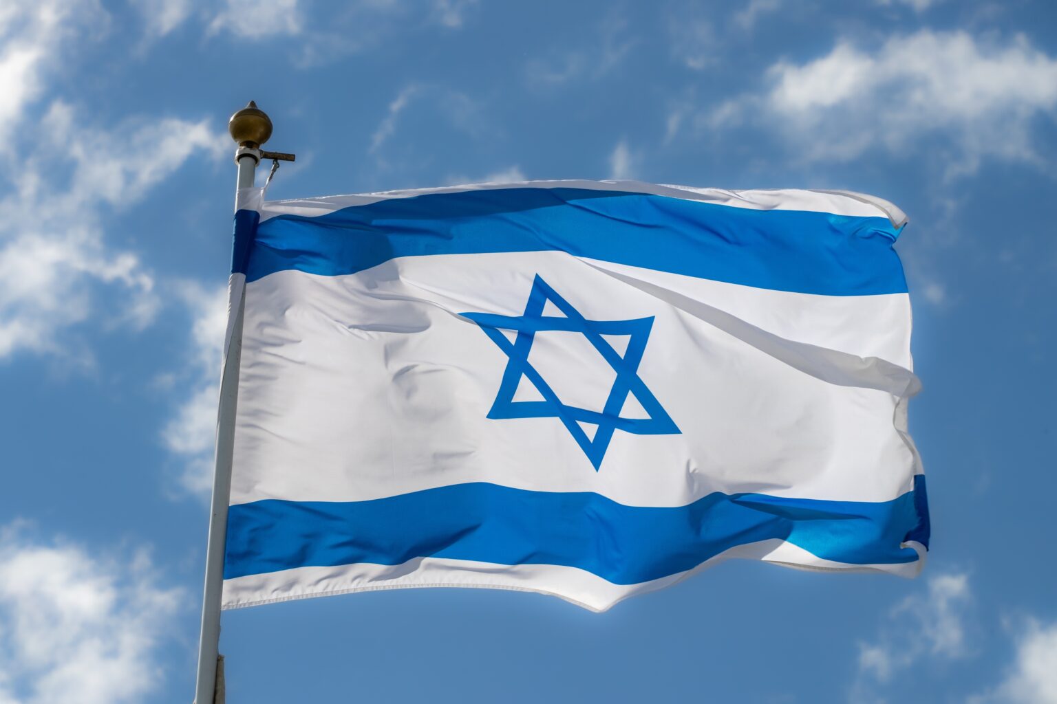 The mountain that carried Jerusalem's fire to Babylon now flies the ...